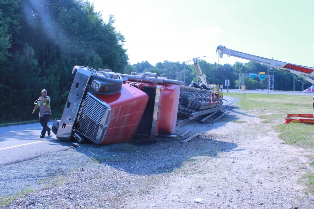 Overturned Big Rig Shuts Down Exit Ramp In Newark – First State Update