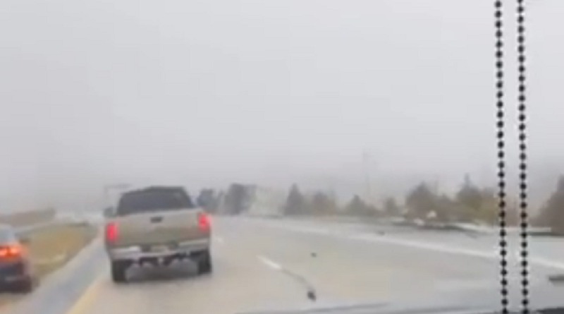 Update: Tractor-Trailer Overturns, Shuts Down Route 1 NB – First State Update